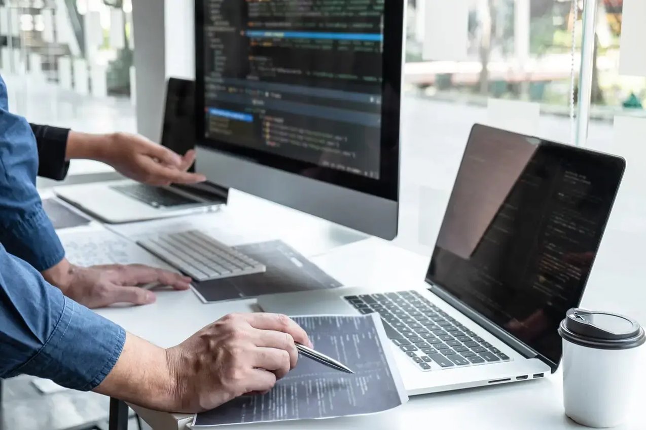 Blog | 3 factors when hiring software developers via nearshoring